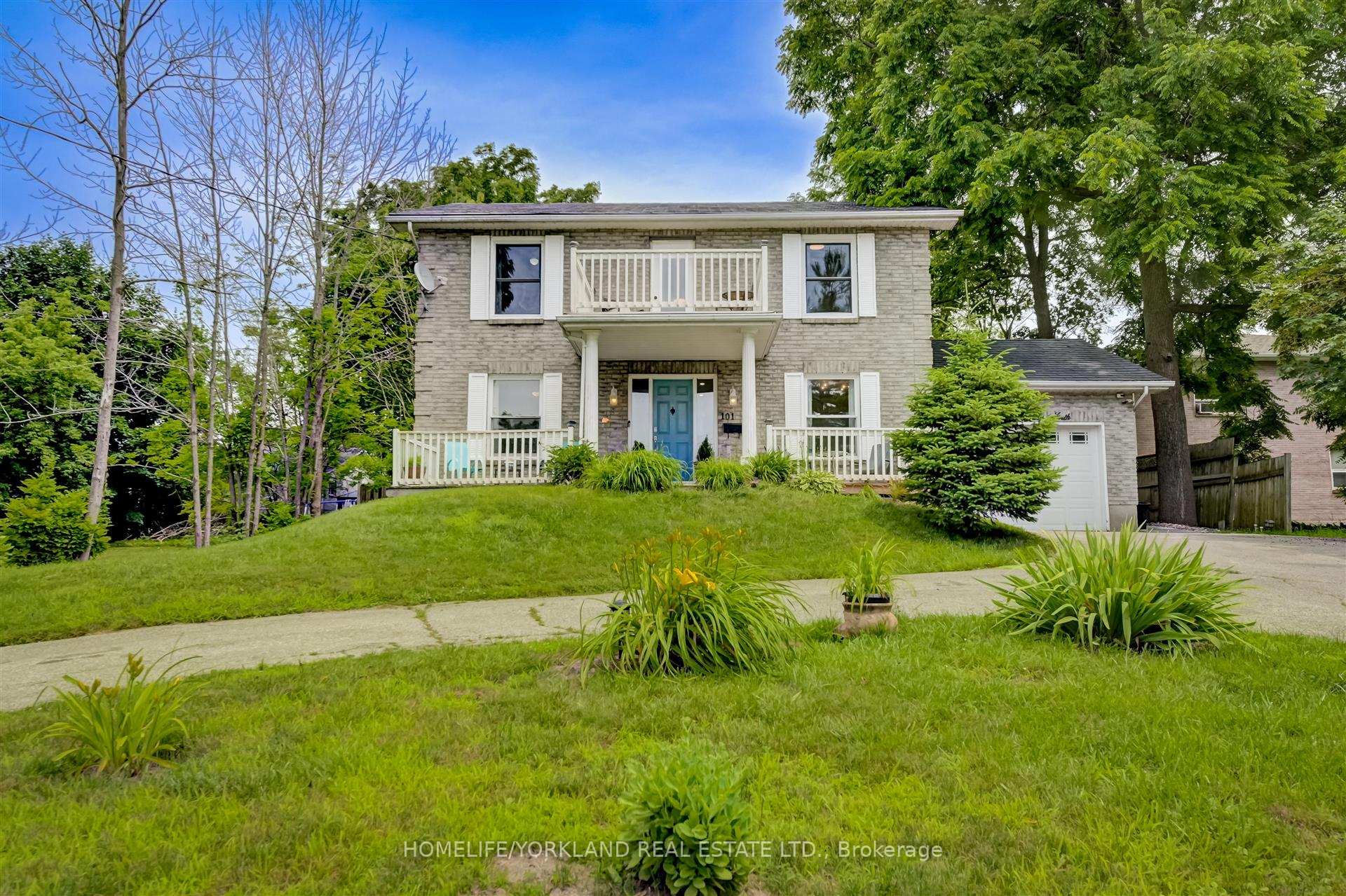 101 Lake Drive N, Georgina, ON L4P 1A9