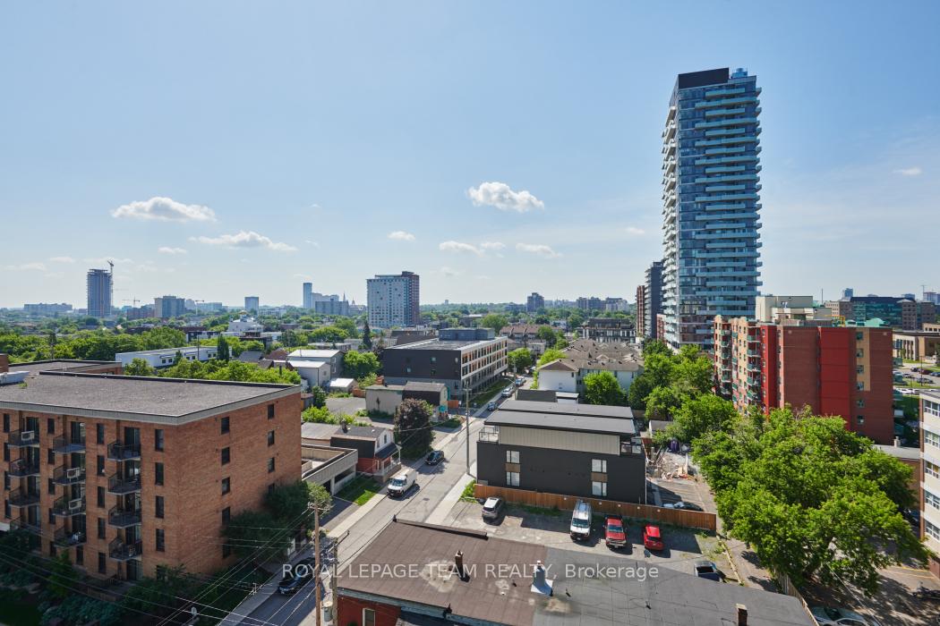 1010 - 110 Forward Avenue, West Centre Town, ON K1Y 4S9