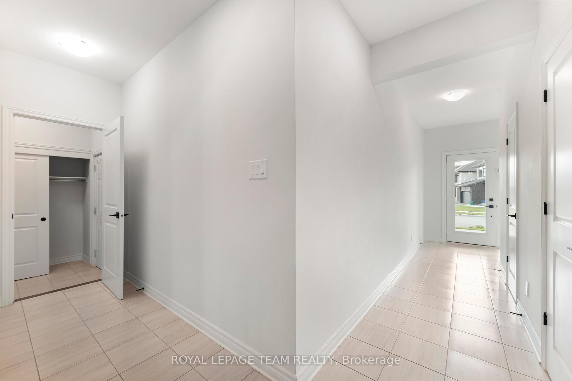 1010 Brian Good Avenue, Blossom Park - Airport and Area, ON K4M 0R3