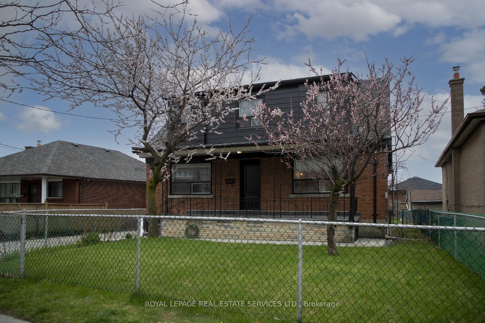 1010 Caledonia Road, Toronto, ON M6B 3Z1