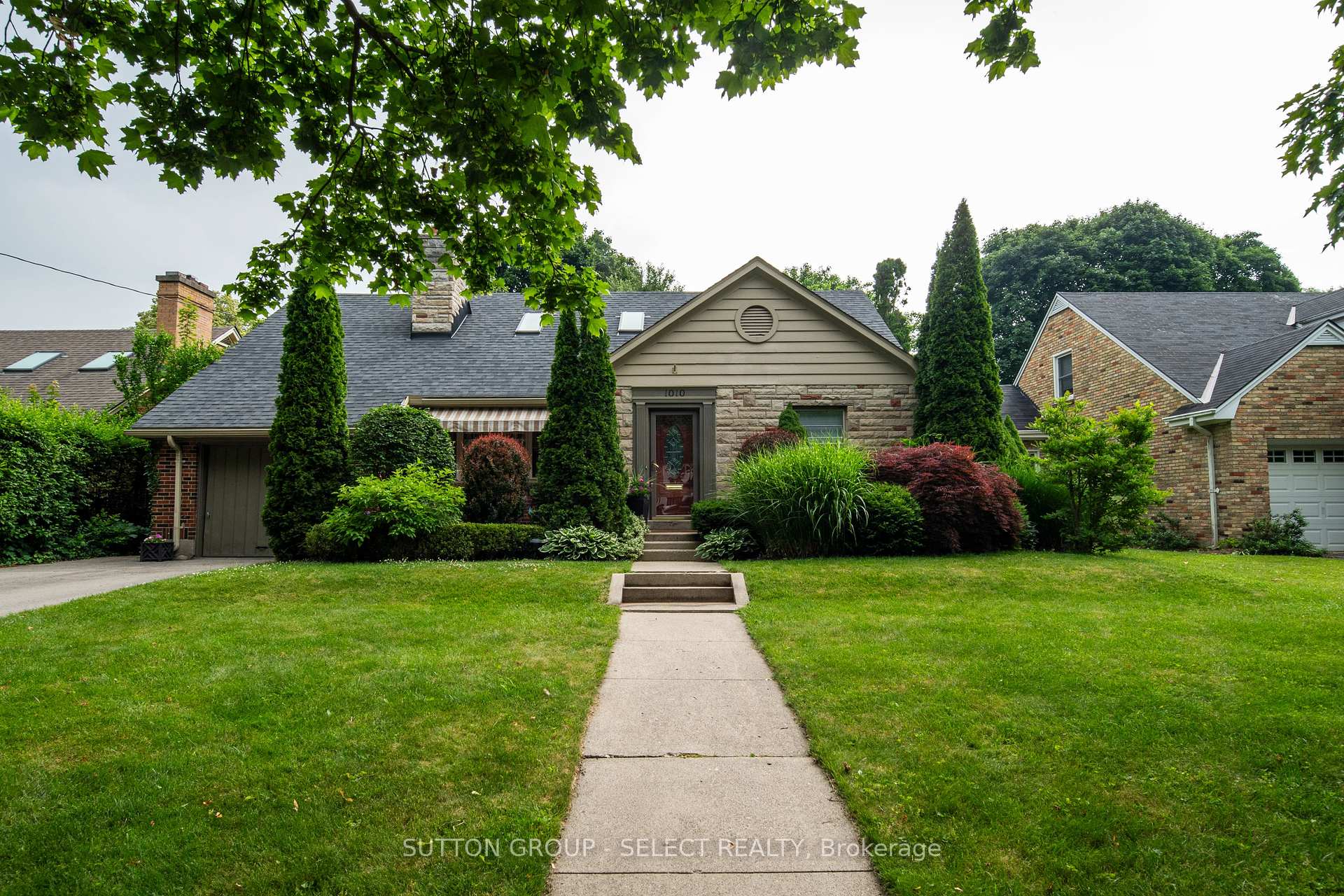 1010 HARRISON Avenue, London East, ON N5Y 2V2