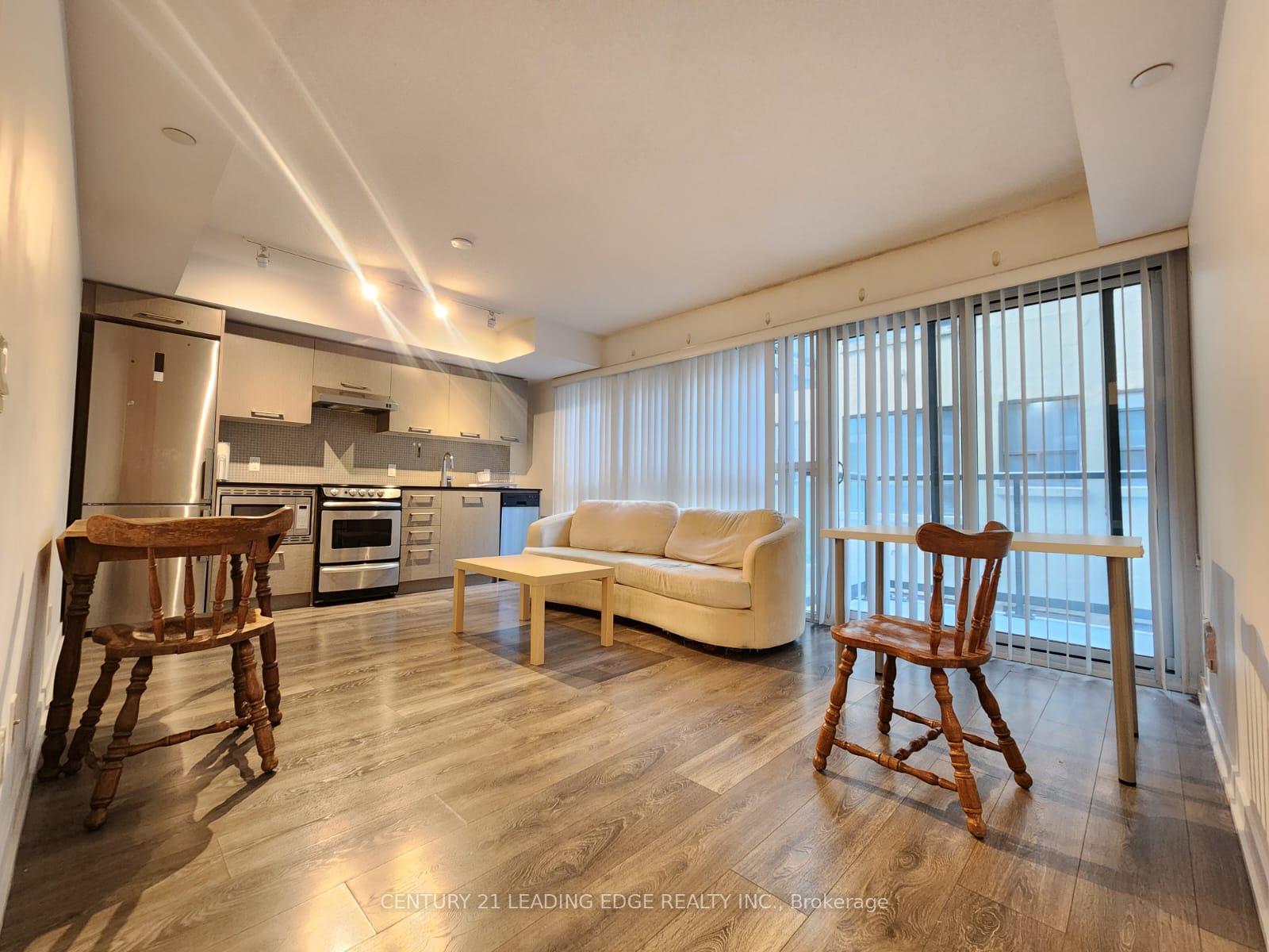1011 - 87 Peter Street, Toronto, ON M5V 2G4