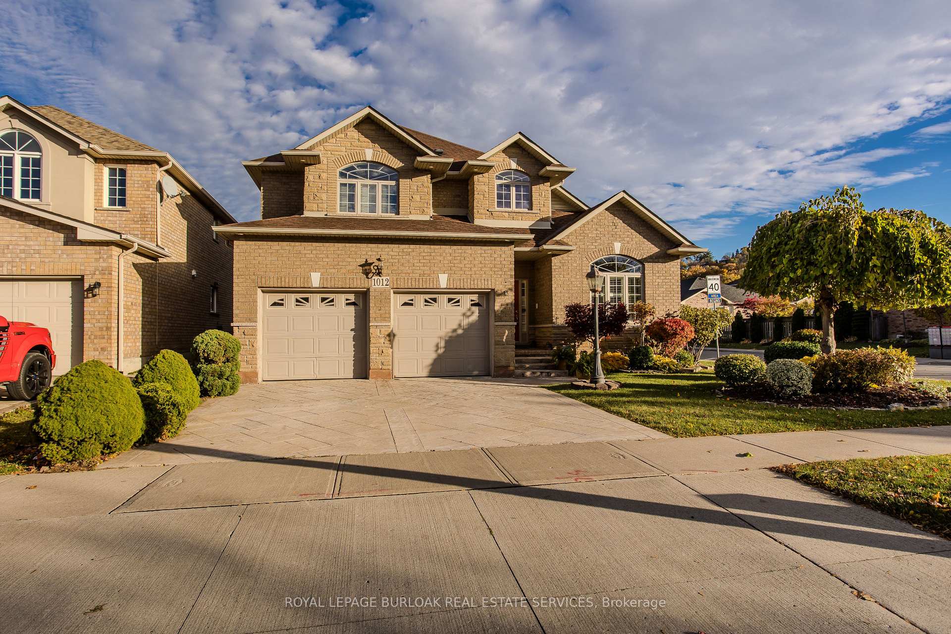 1012 Greenhill Avenue, Hamilton, ON L8G 5G9