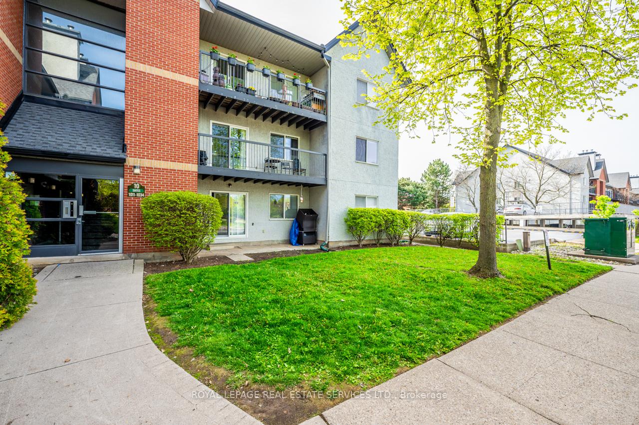 1013 - 1450 Glen Abbey Gate, Oakville, ON L6M 2V7