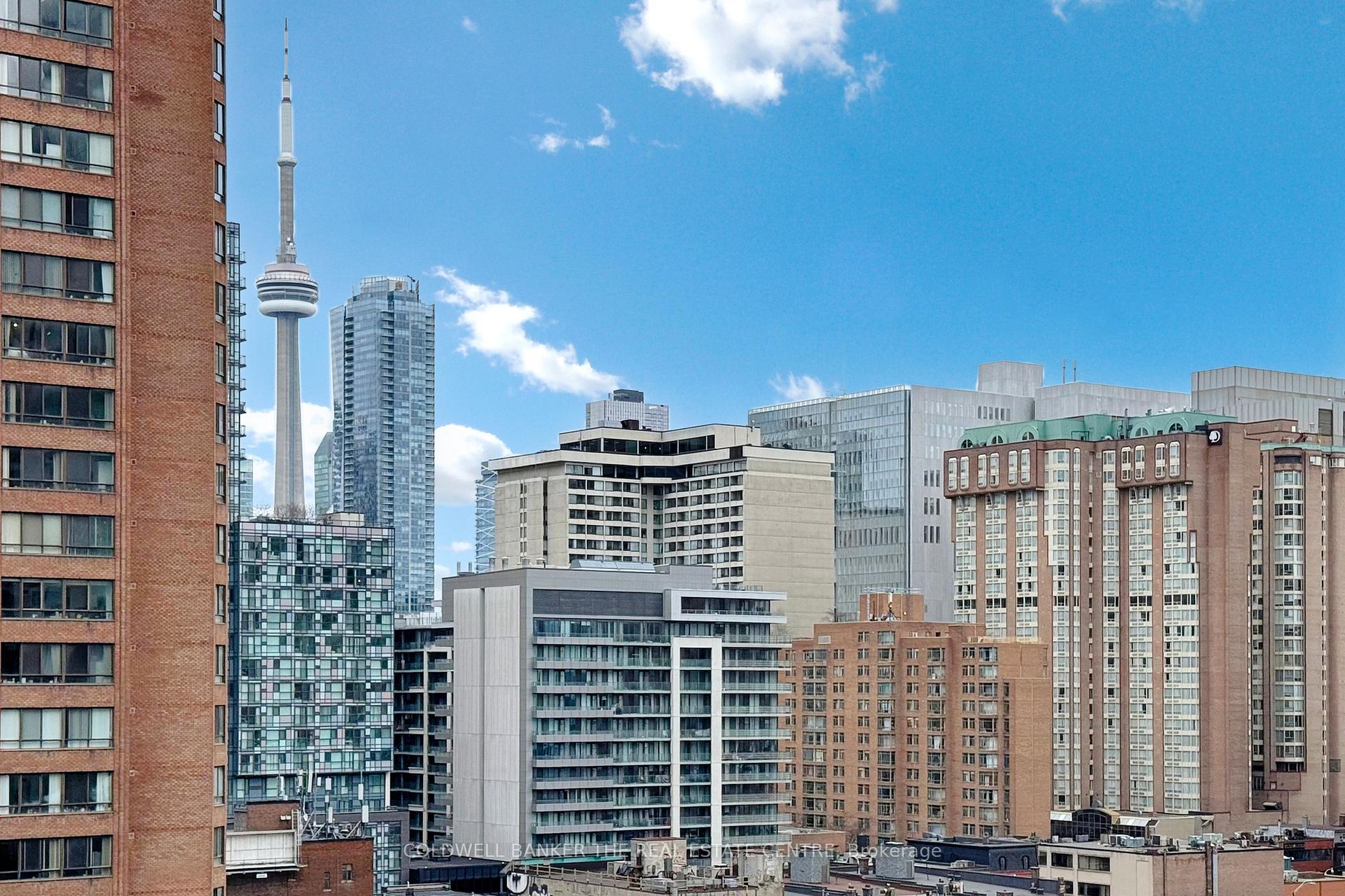 1015 - 38 Elm Street, Toronto, ON M5G 2K5