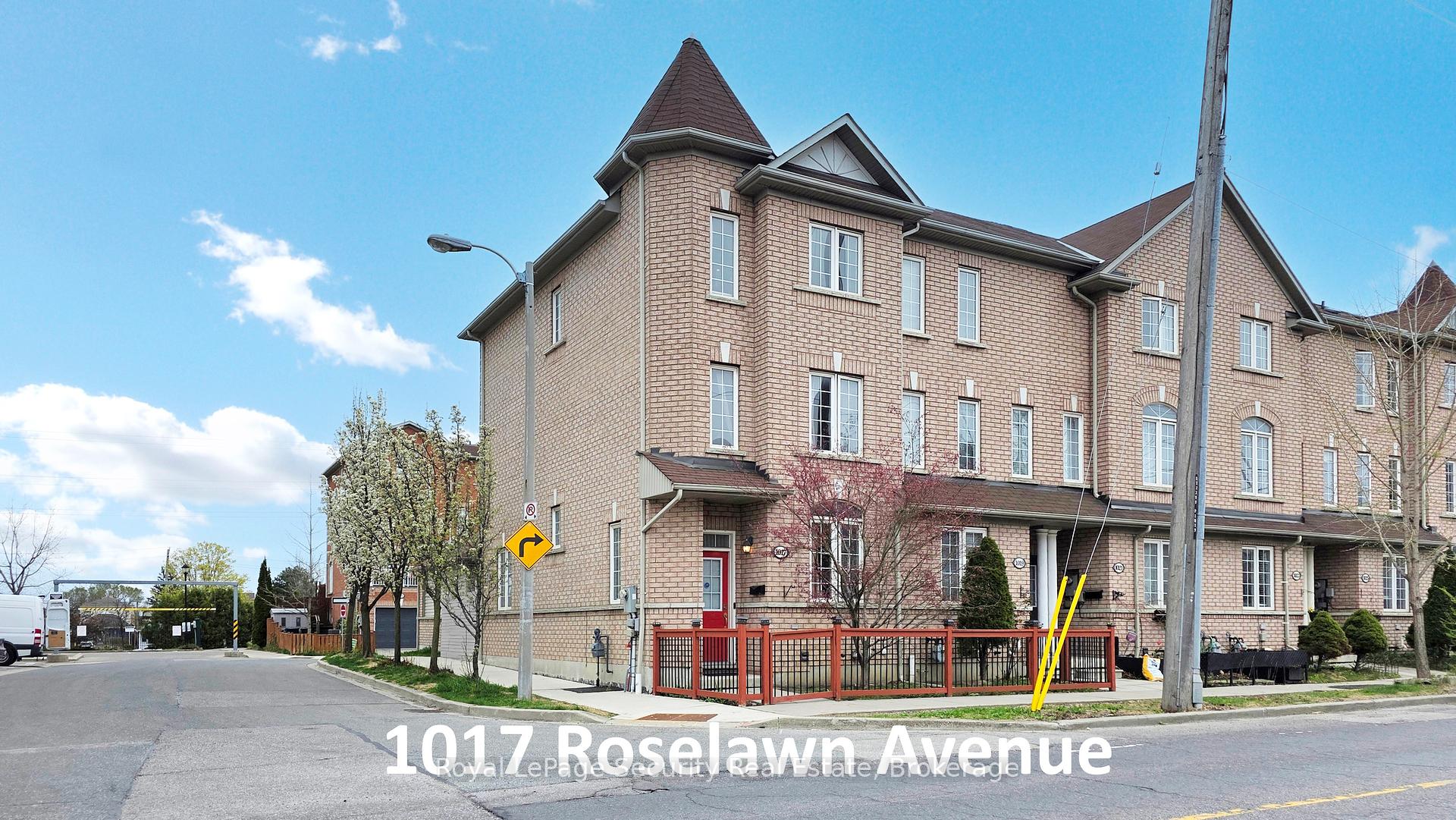1017 Roselawn Avenue, Toronto, ON M6B 4N1