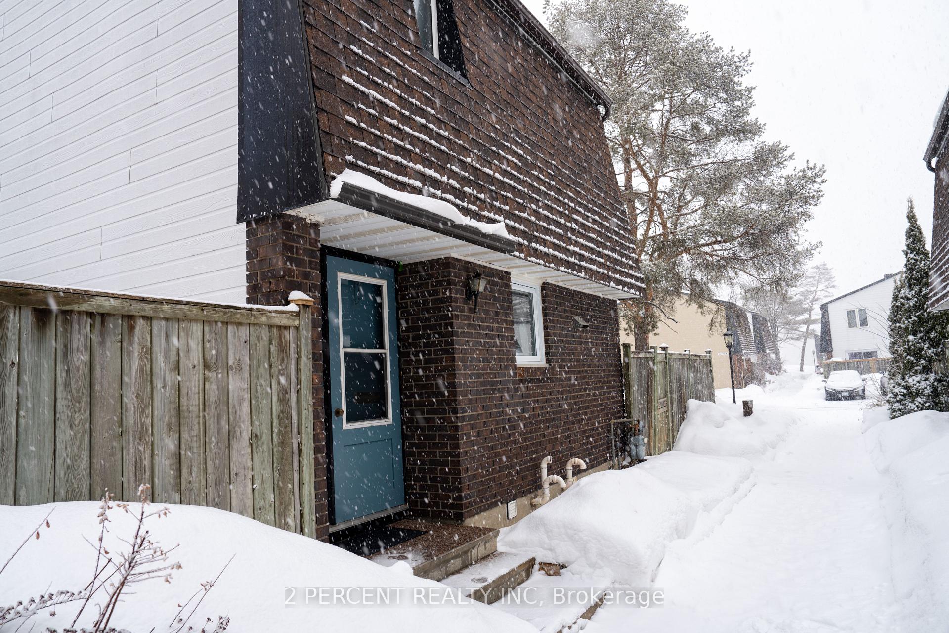 102 - 3691 Albion Road, Blossom Park - Airport and Area, ON K1T 1P2