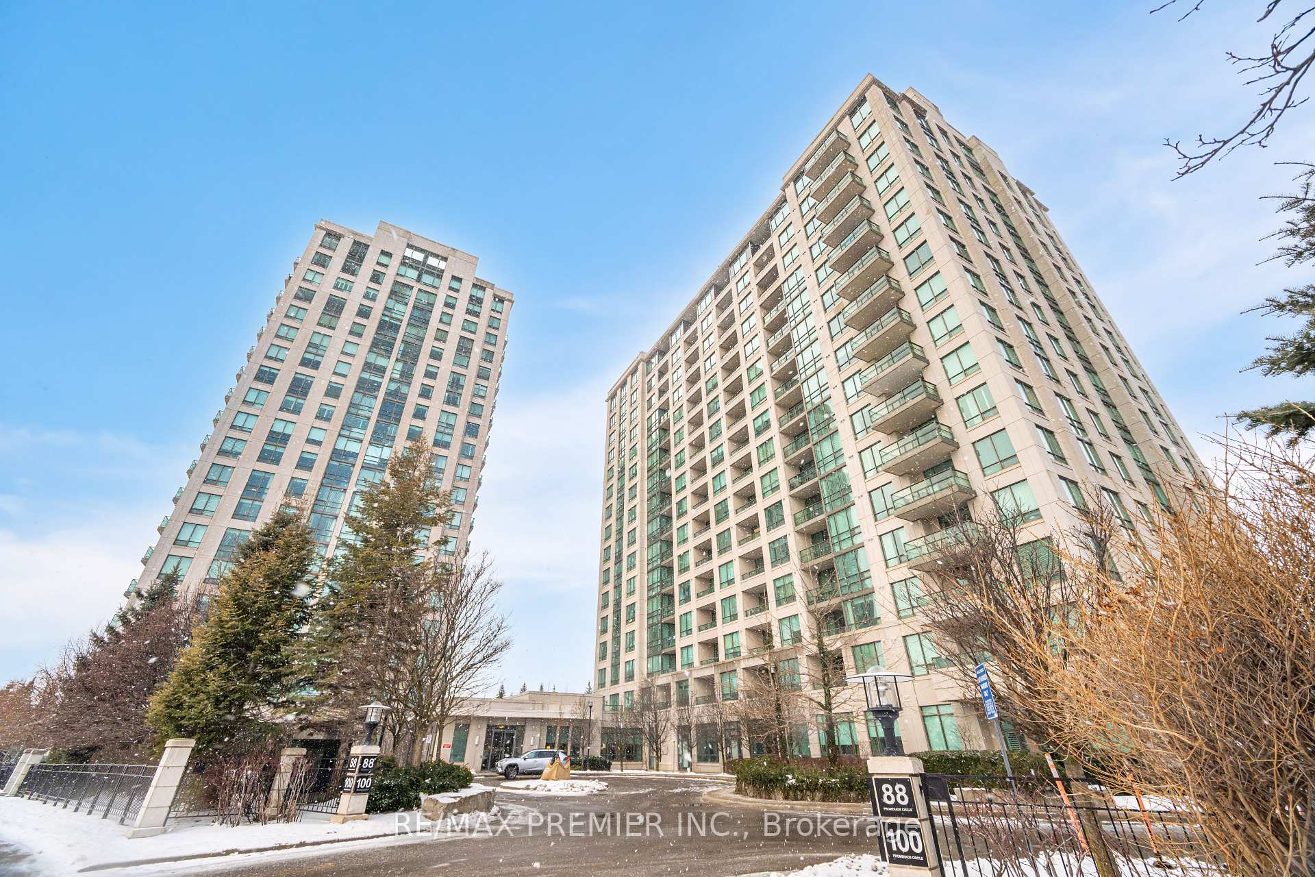 102 88 Promenade Circle Vaughan On L4j 9a4