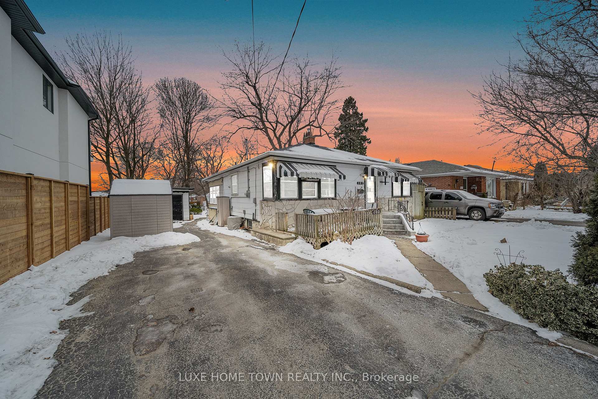 102 Brenda Crescent, Toronto, ON M1K 3C7