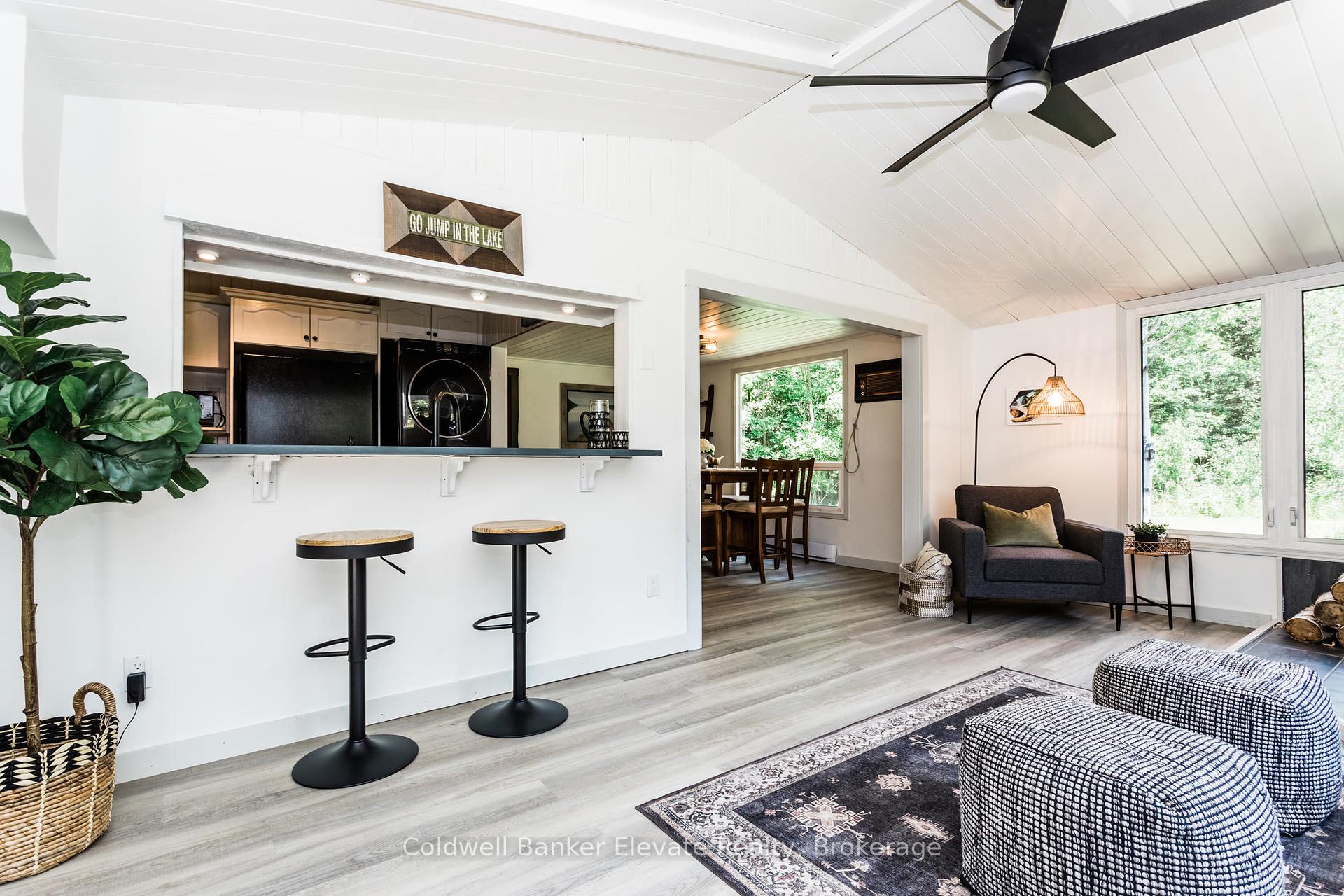 102 Cape Chin North Road, Northern Bruce Peninsula, ON N0H 1W0