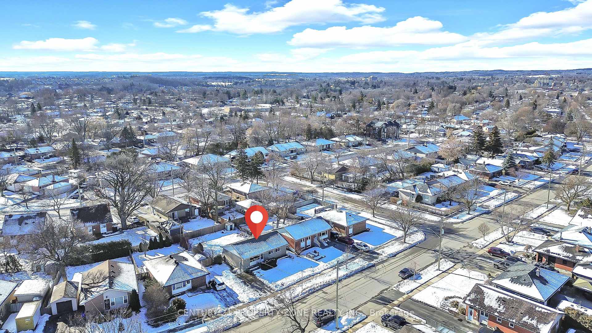 102 Prince Charles Drive, Halton Hills, ON L7G 3V6