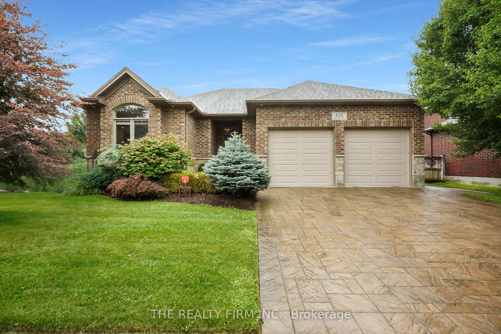 102 Prince Street, Middlesex Centre, ON N0L 1R0