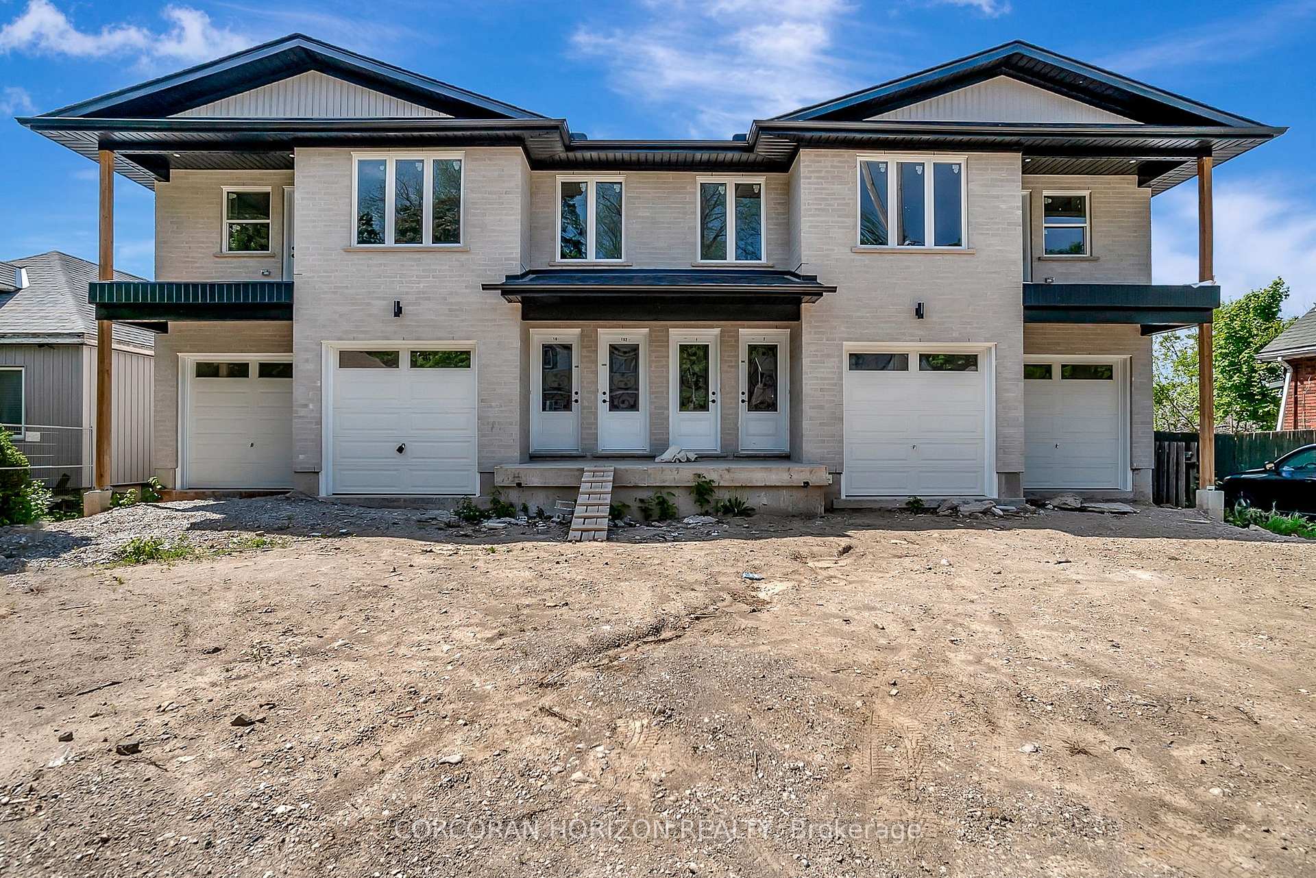 2 - 102 Spruce Street, Cambridge, ON N1R 4K3