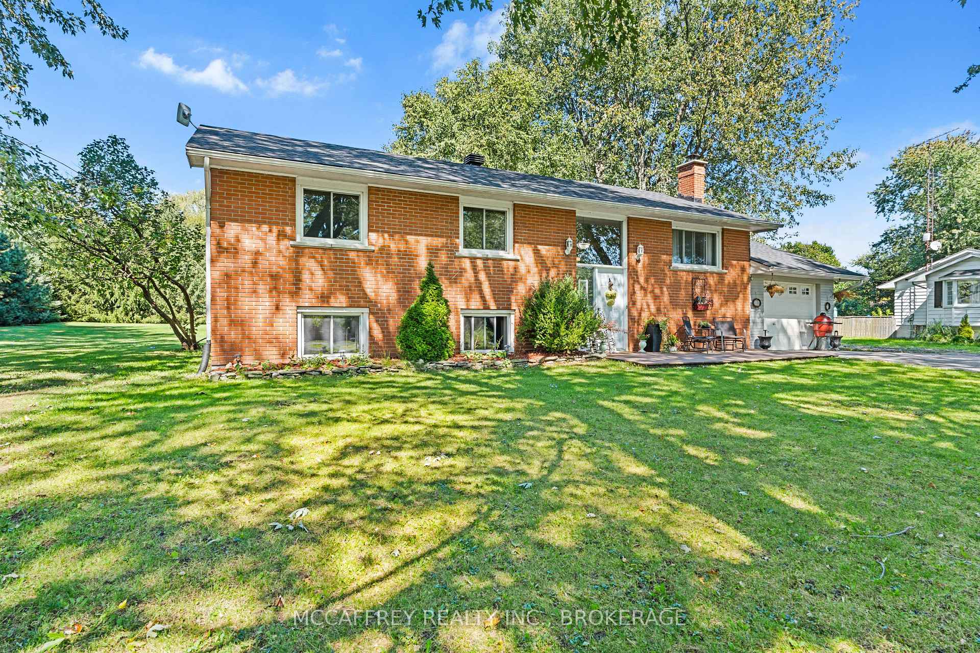 102 WRIGHT Place, Greater Napanee, ON K0H 1G0