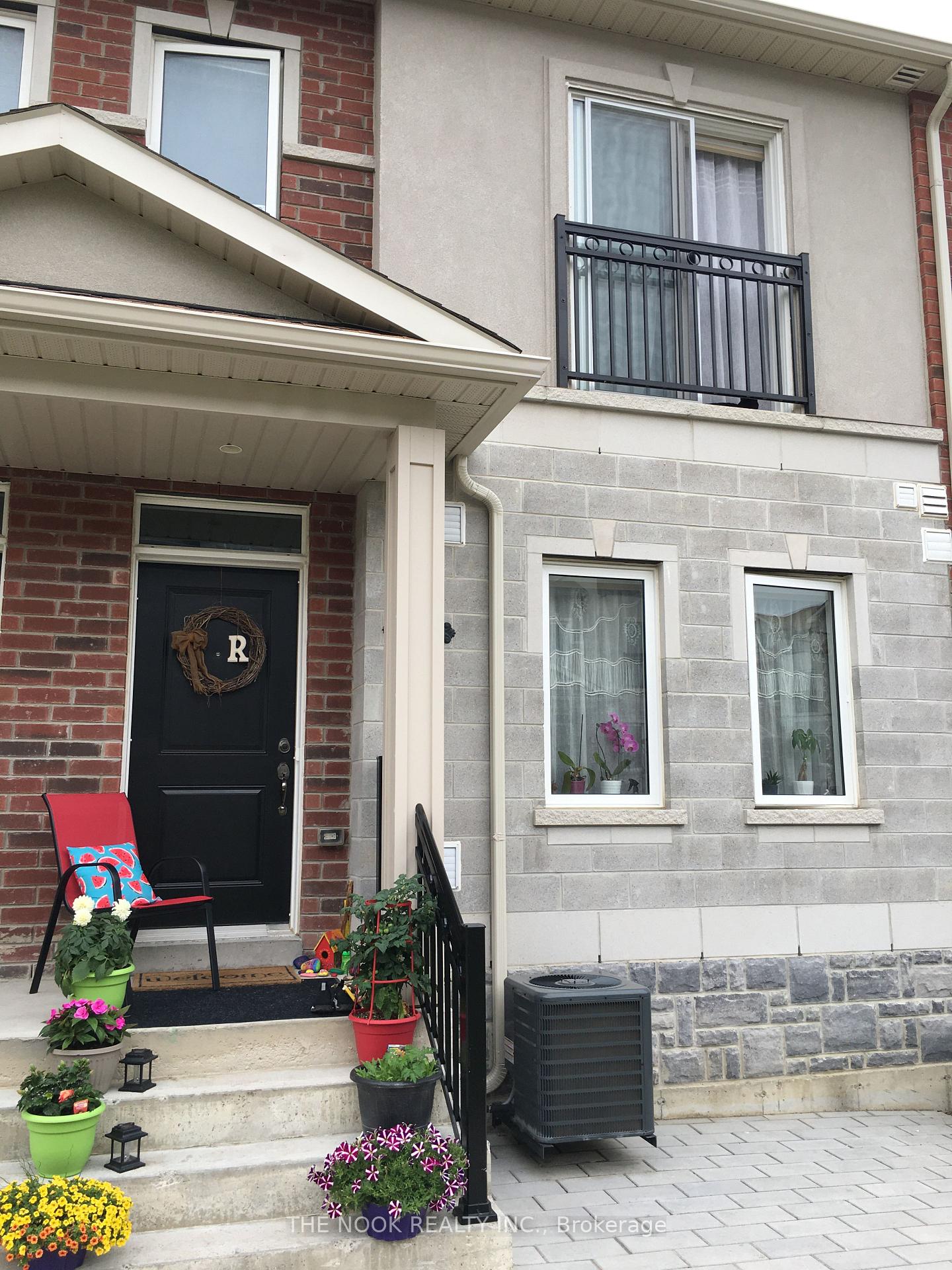 11 - 1020 Dunsley Way, Whitby, ON L1N 0L5