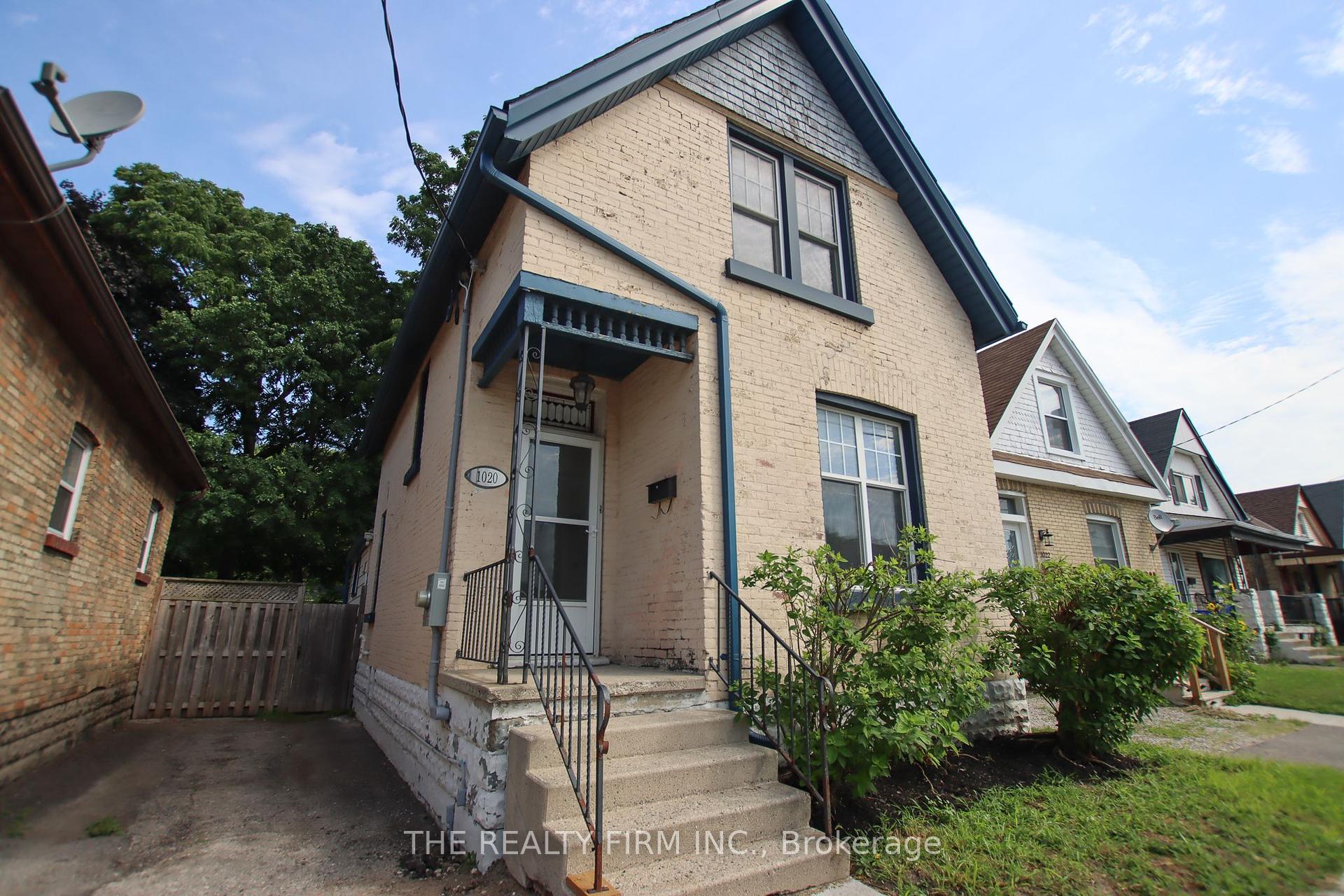 1020 Trafalgar Street, London, ON N5Z 1G4