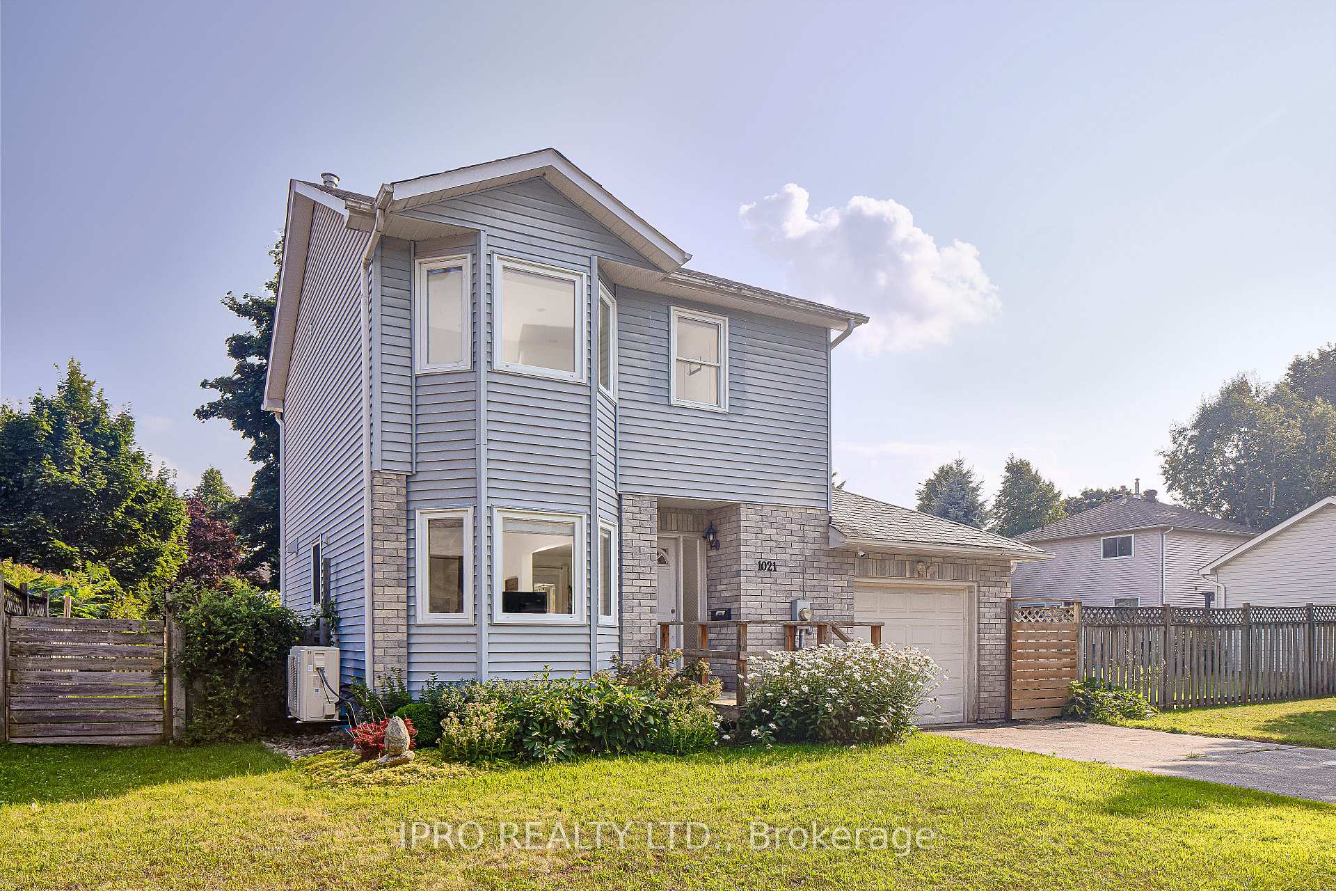 1021 Anna Maria Avenue, Innisfil, ON L9S 1V6