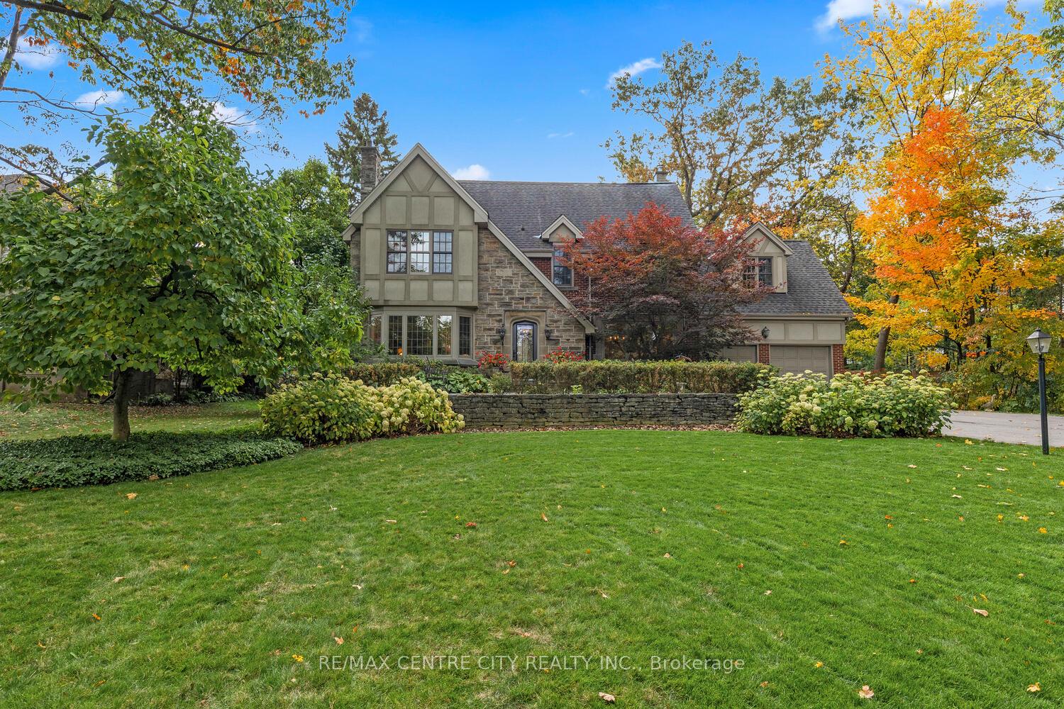 Hamilton Real Estate MLS® Listings & Houses For Sale