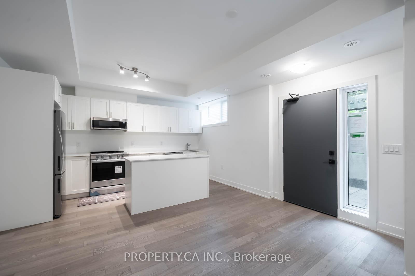 103 - 1115 Douglas McCurdy Common, Mississauga, ON L5G 0C6