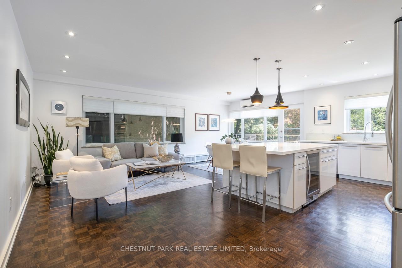 103 - 31 Rosedale Road, Toronto, ON M4W 2P5