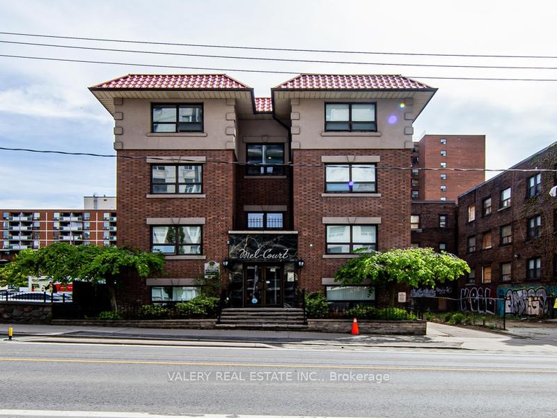 103 - 391 Sherbourne Street, Toronto, ON M4X 1K4