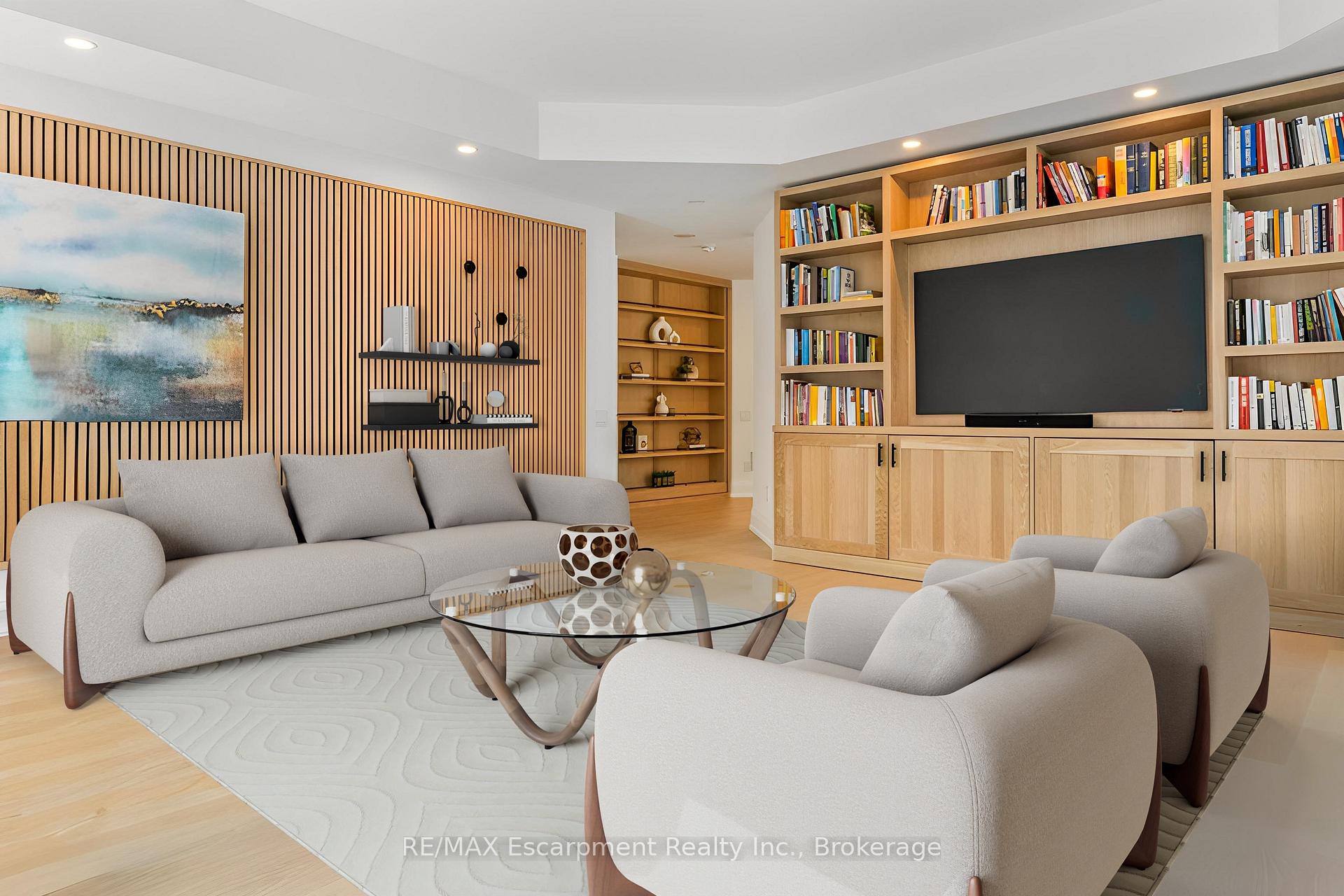 Oakville Real Estate MLS® Listings & Houses For Sale