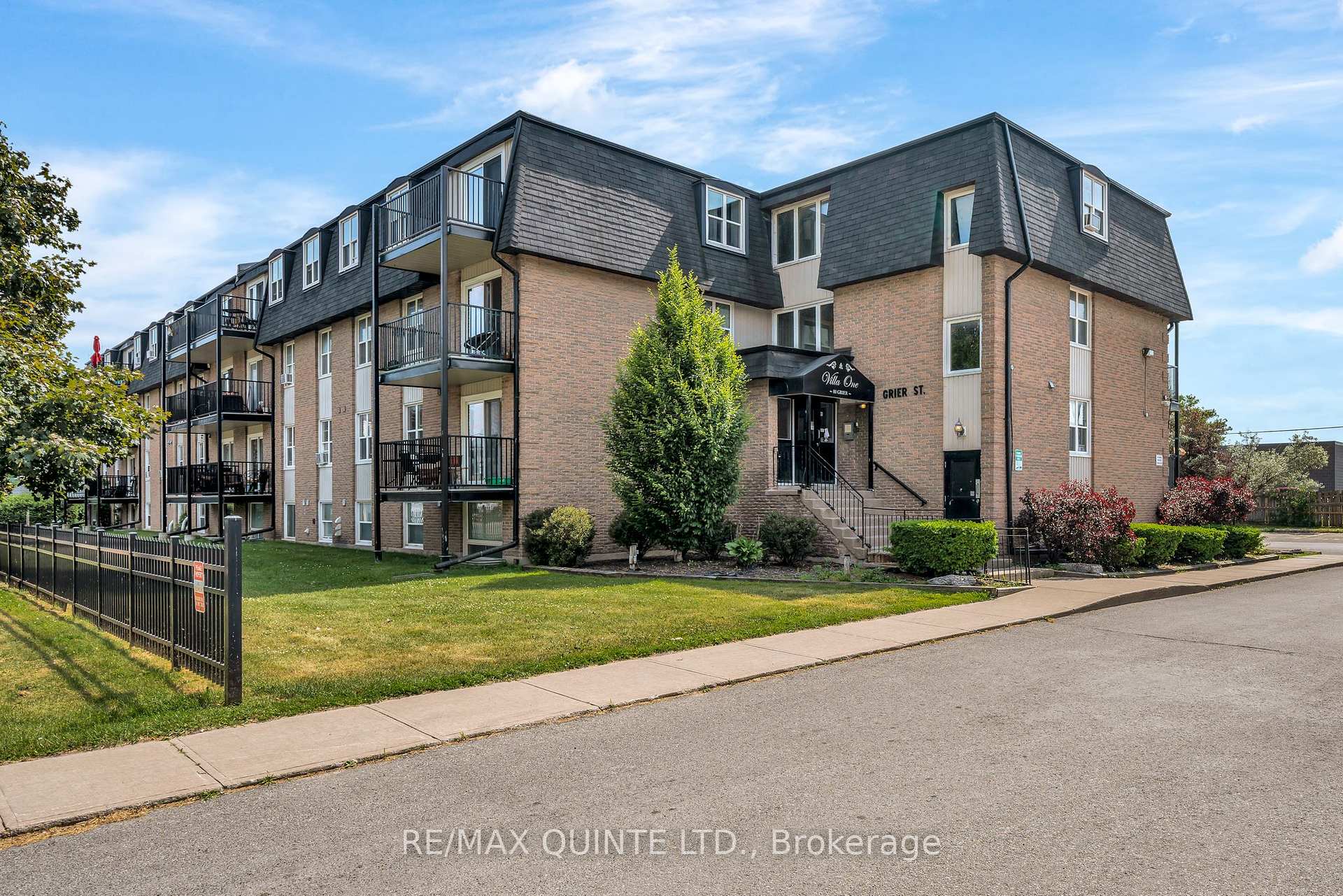 Condos For Sale in Belleville