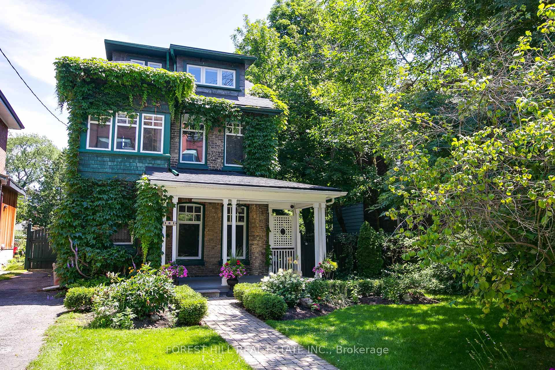103 Dunn Avenue, Toronto, ON M6K 2R8