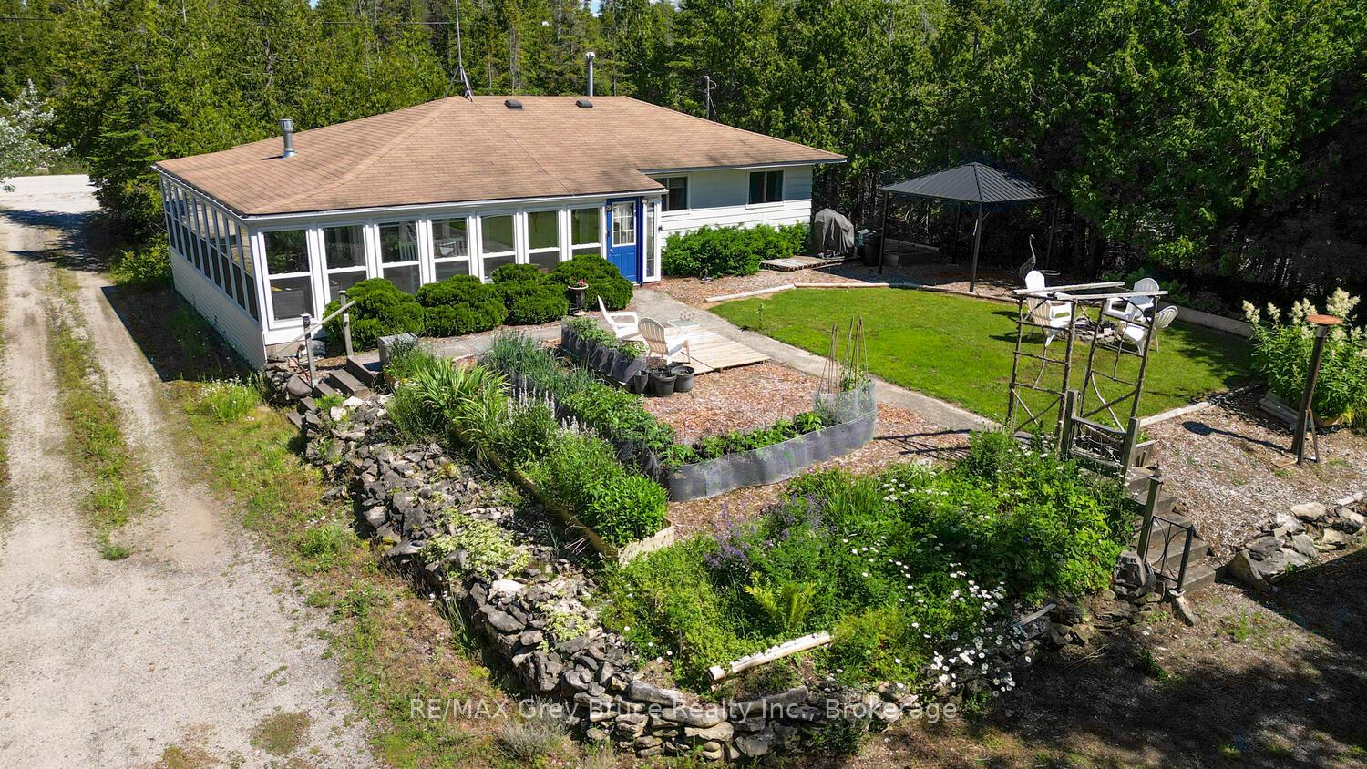 1034 DORCAS BAY Road, Northern Bruce Peninsula, ON N0H 2R0