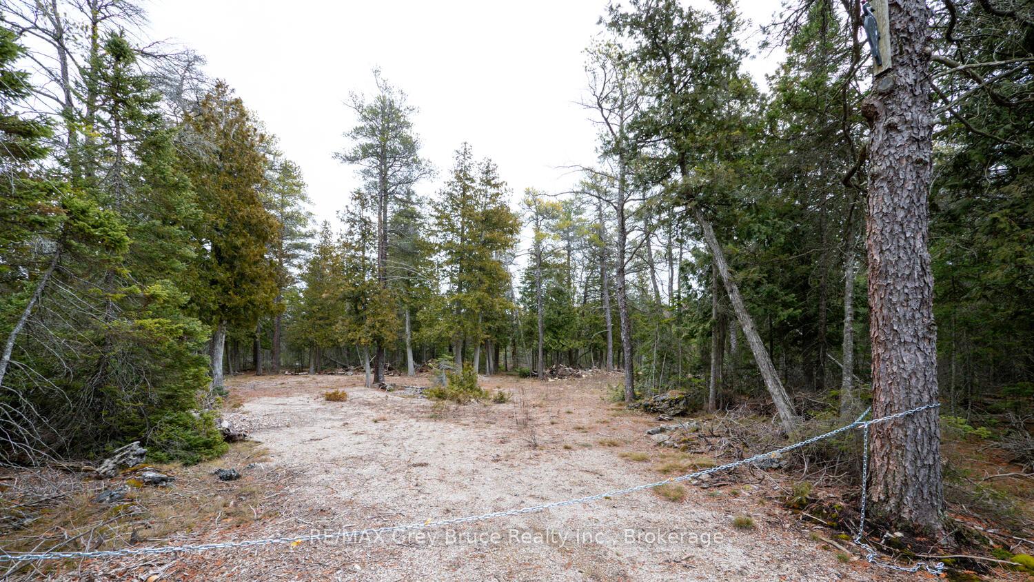1035 DORCAS BAY Road, Northern Bruce Peninsula, ON N0H 2R0