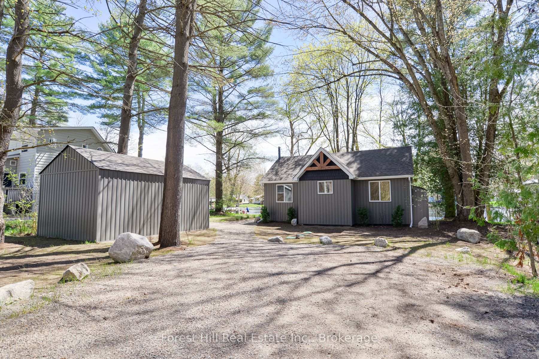 1036 BAGLEY Road, Gravenhurst, ON P0E 1N0