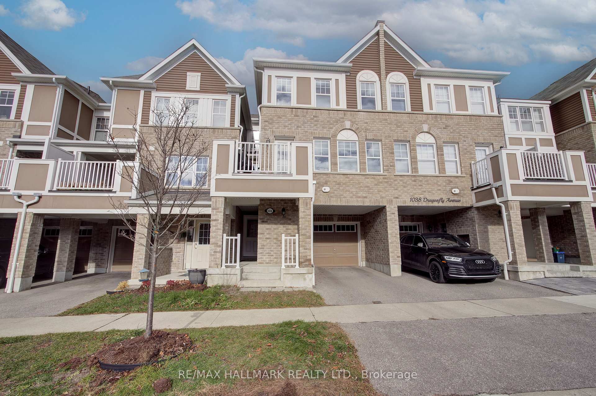 1036 Dragonfly Avenue, Pickering, ON L1X 0E7