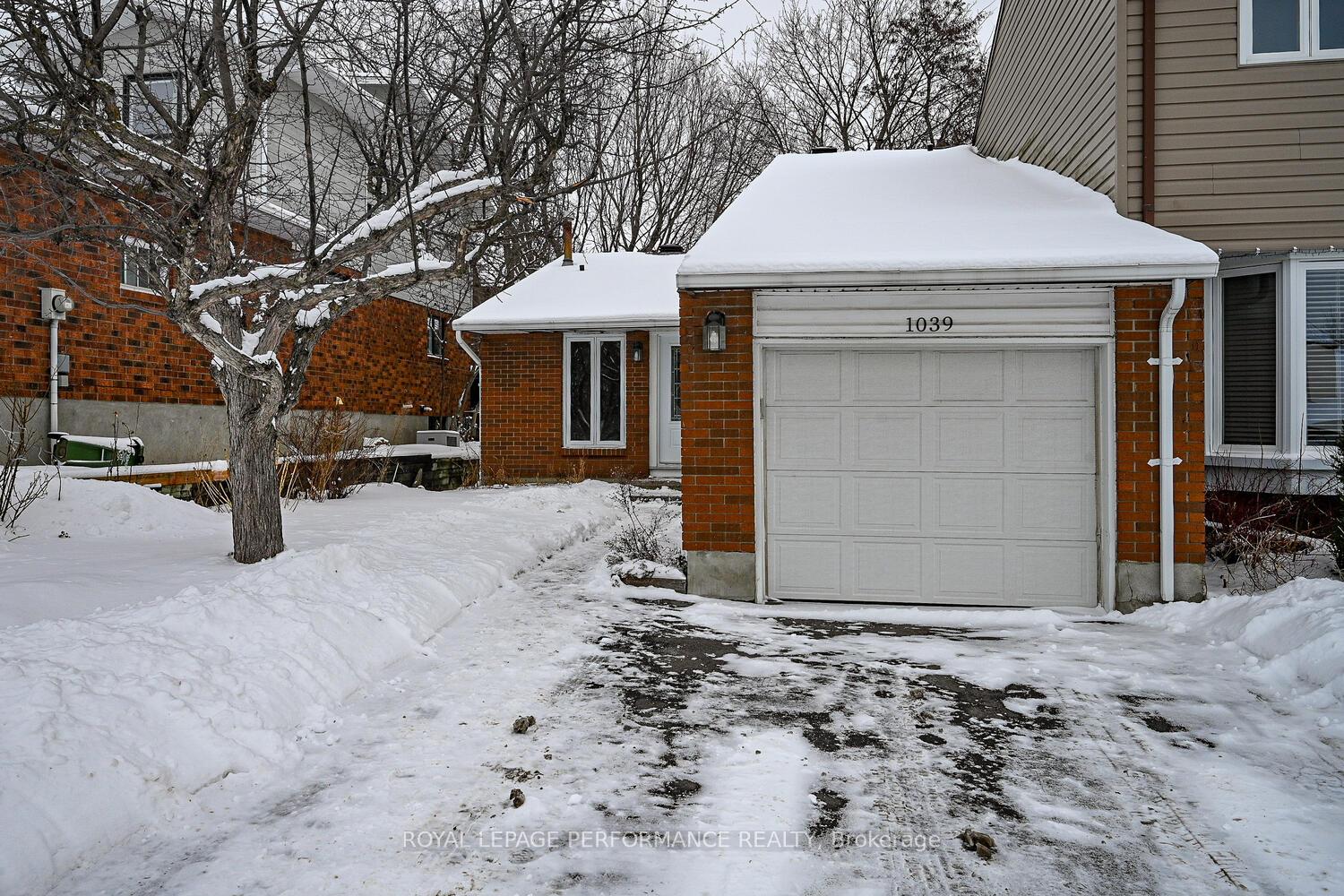 1039 Barwell Avenue, Britannia Heights - Queensway Terrace N and Area ...