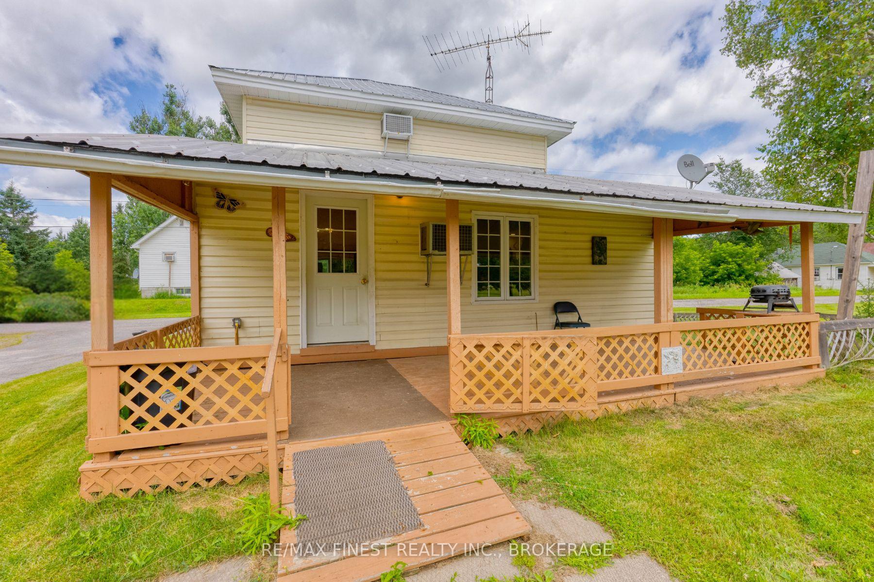 1039 Brock Road, Frontenac, ON K0H 2E0