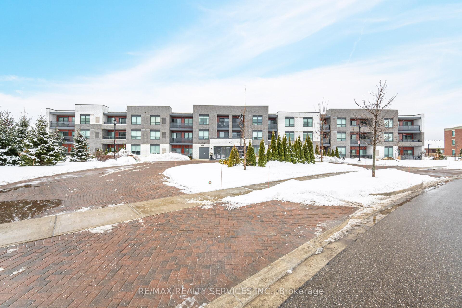 104 - 40 Via Rosedale Way, Brampton, ON L6R 4A4