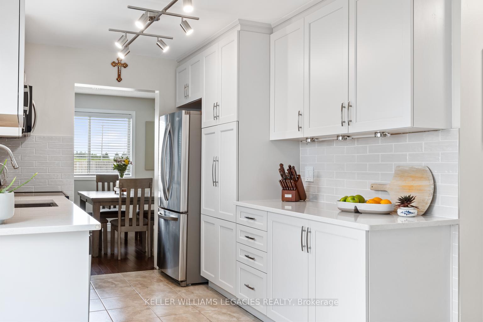 104 Dyer Court, Cambridge, ON N3C 4B9