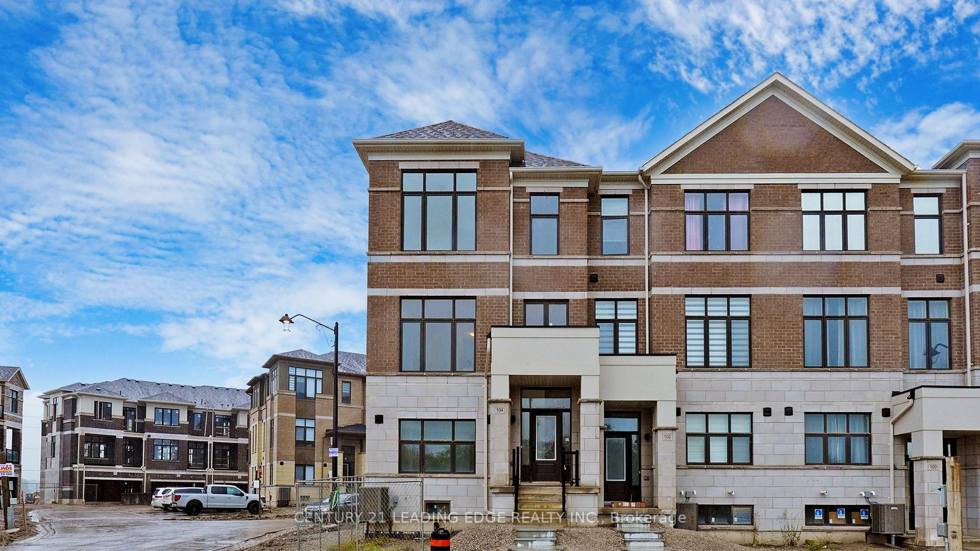 104 Lunay Drive, Richmond Hill, ON L4S 0P2
