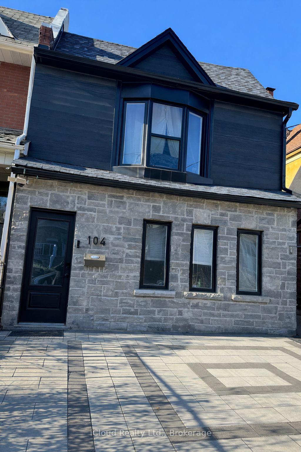 104 McRoberts Avenue, Toronto, ON M6E 4P5
