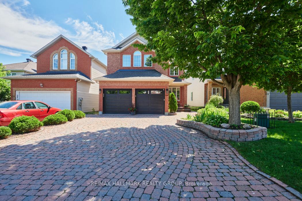104 Meadowcroft Crescent, Overbrook - Castleheights and Area, ON K1J 1H1
