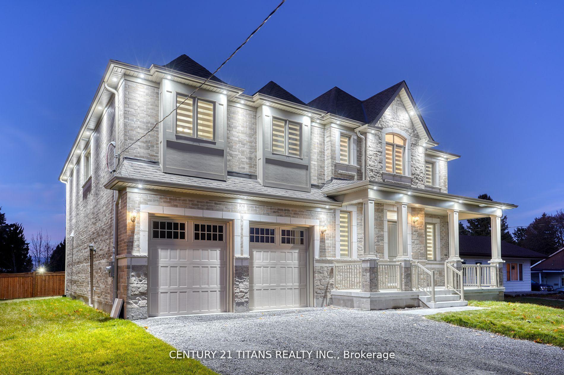 104 Northview Avenue, Whitby, ON L1N 2G1