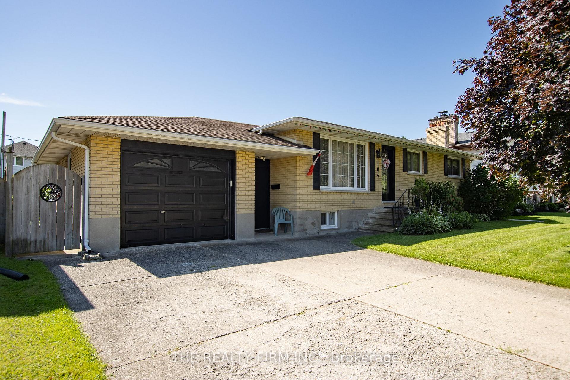 104 William Street, West Elgin, ON N0L 2P0