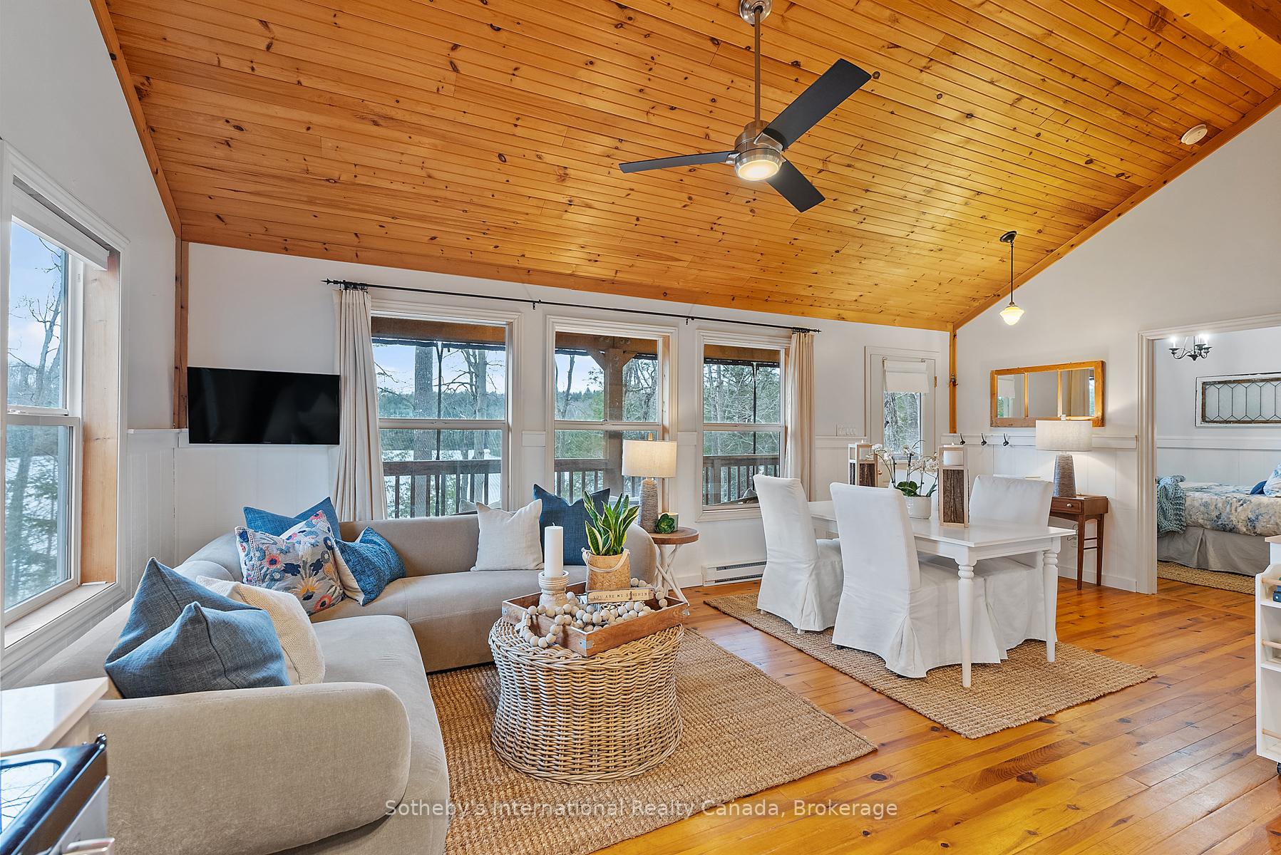 1048 Longline Lake Road, Lake of Bays, ON P0B 1A0