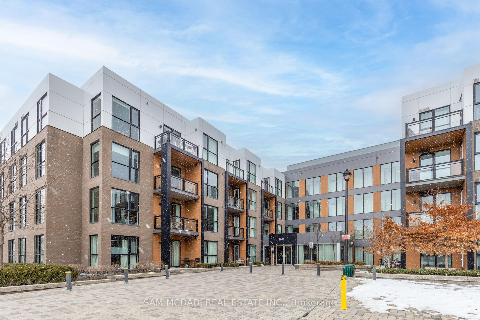 105 - 168 Sabina Drive, Oakville, ON L6H 7C3