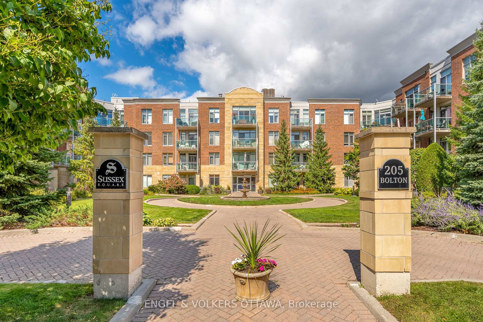 105 - 205 Bolton Street, Lower Town - Sandy Hill, ON K1N 1K7