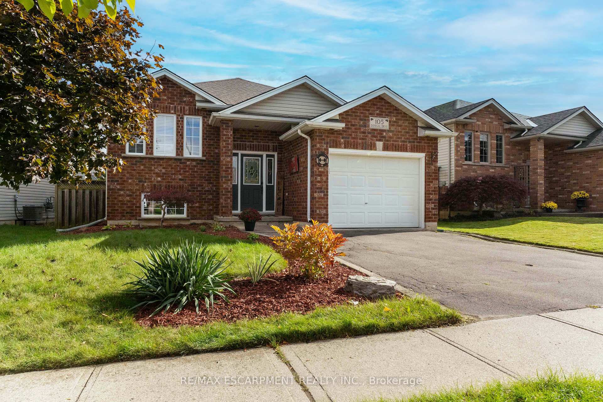 105 DONEGAL Drive, Brantford, ON N3T 6N3
