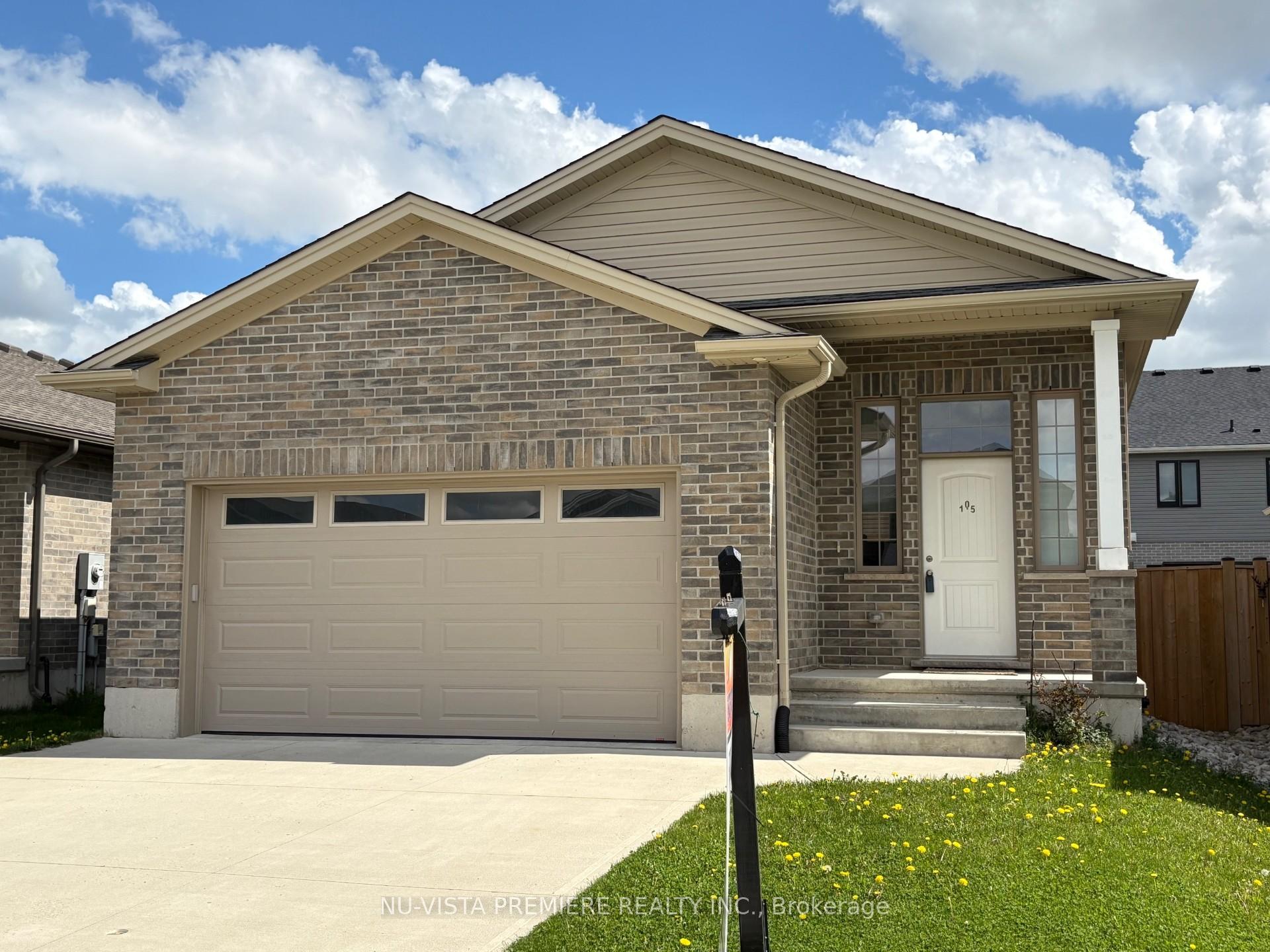 105 Gilmour Drive, Lucan Biddulph, ON N0M 2J0