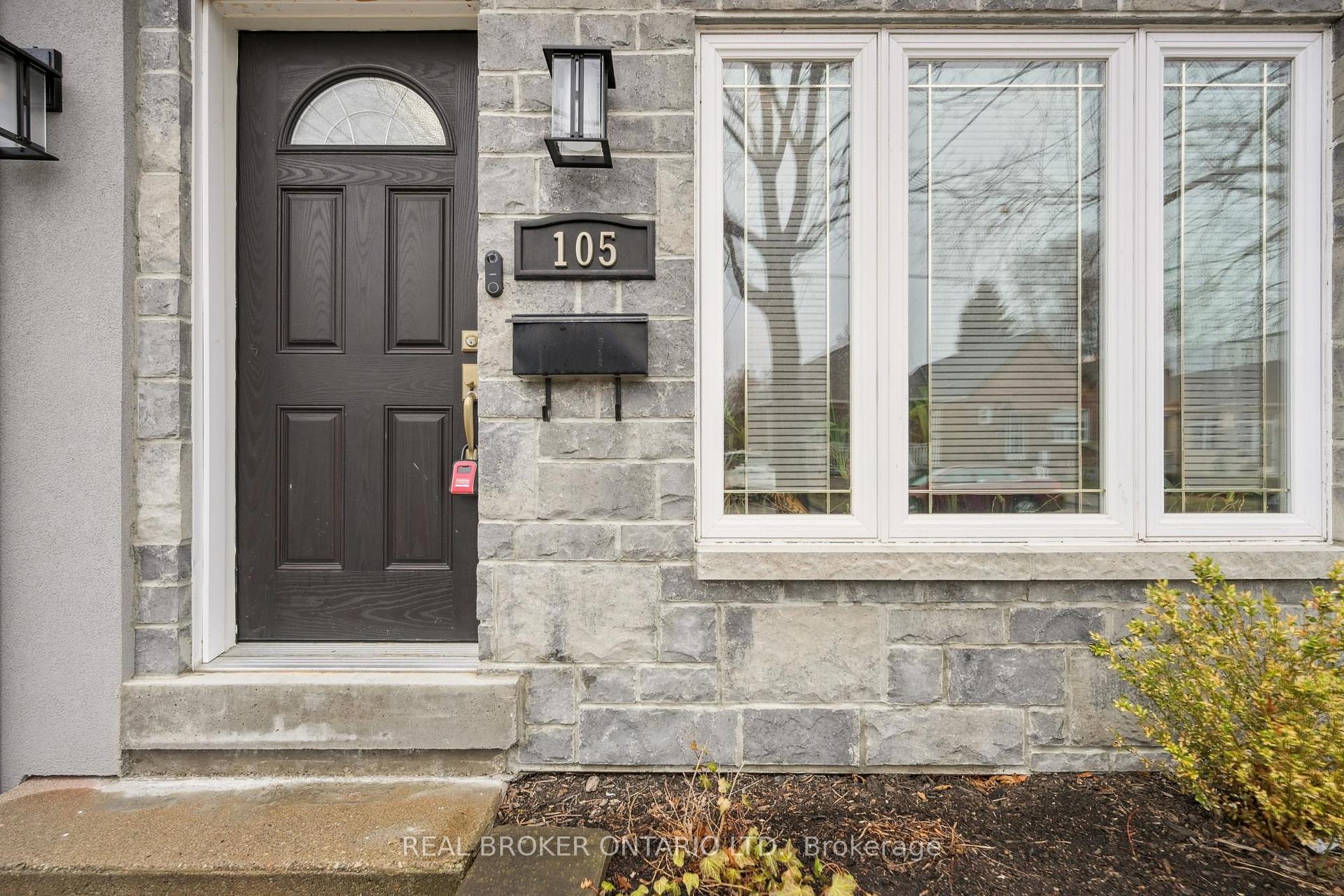 105 Wiley Avenue, Toronto, ON M4J 3W5