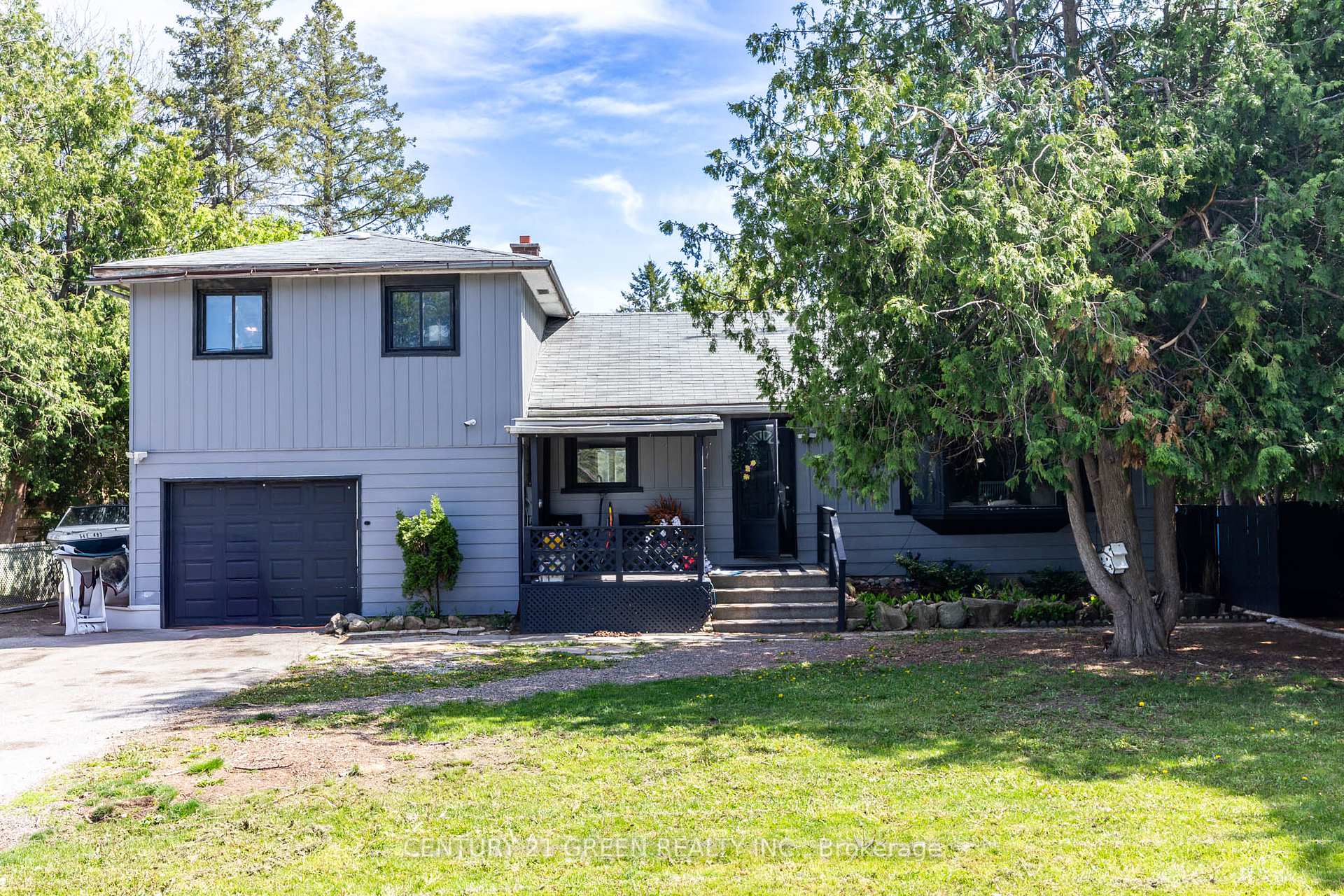 1051 Goshen Road, Innisfil, ON L9S 2B5