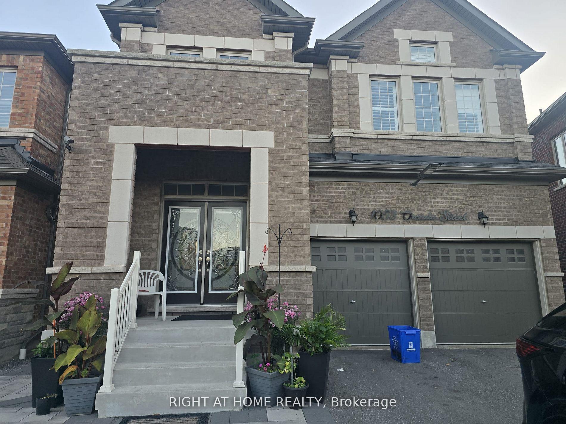 1053 Orenda Street, Pickering, ON L1V 2P8