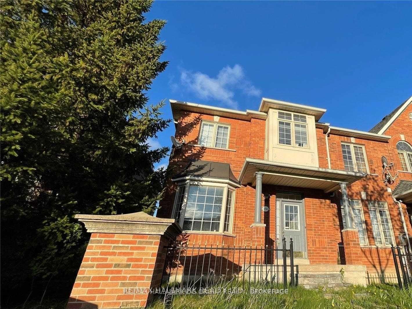 10561 Bayview Avenue, Richmond Hill, ON L4C 0M8